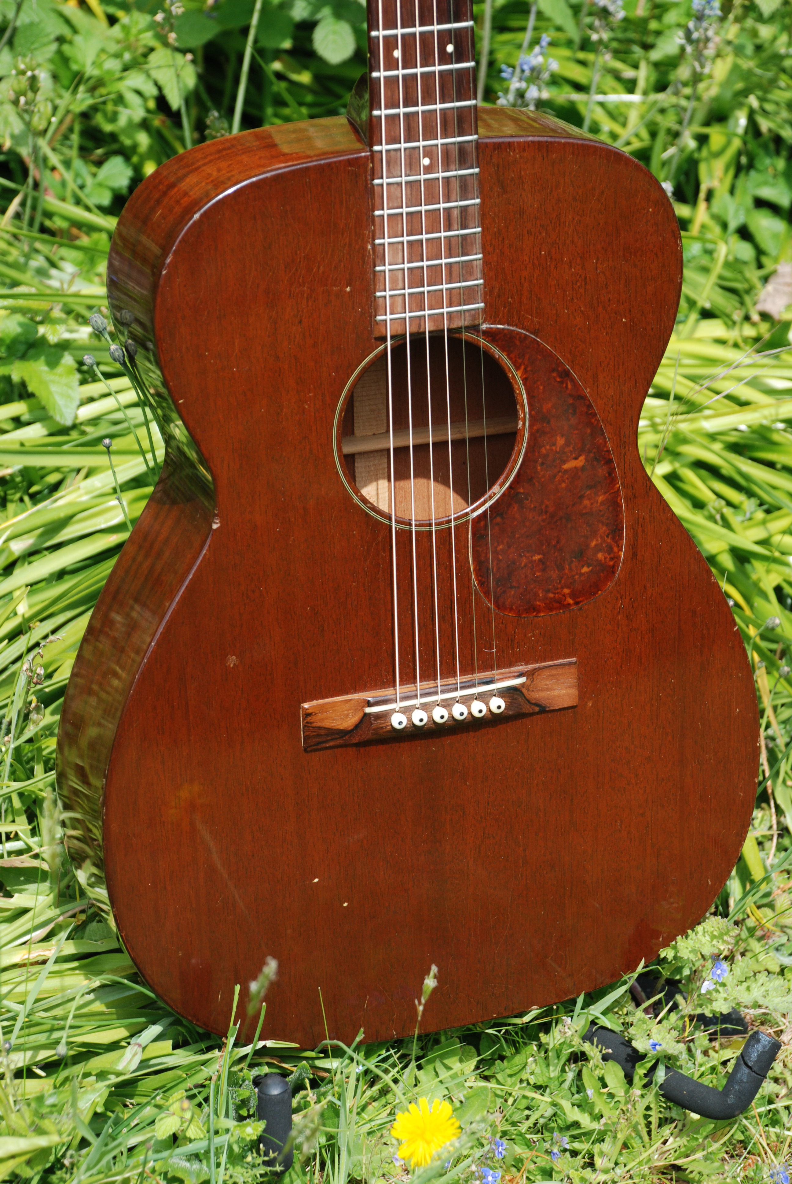 1956 C F Martin 00 17 | Martin Vintage Guitars